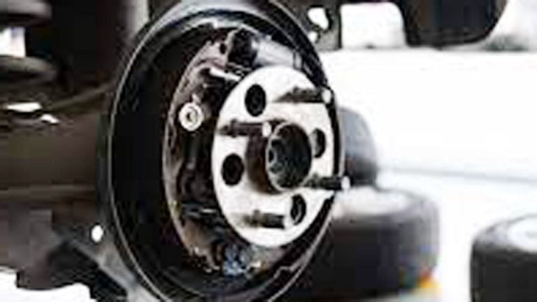 What Is a Wheel Hub on a Car?